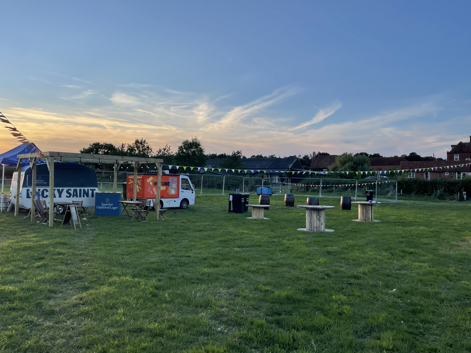 Little Park Farm Events – Festivals, Weddings & Parties