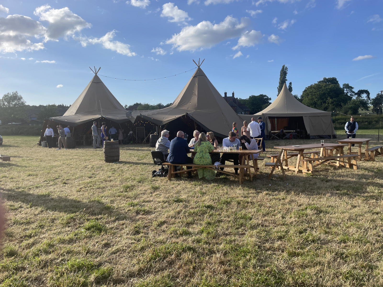 Little Park Farm Events – Festivals, Weddings & Parties